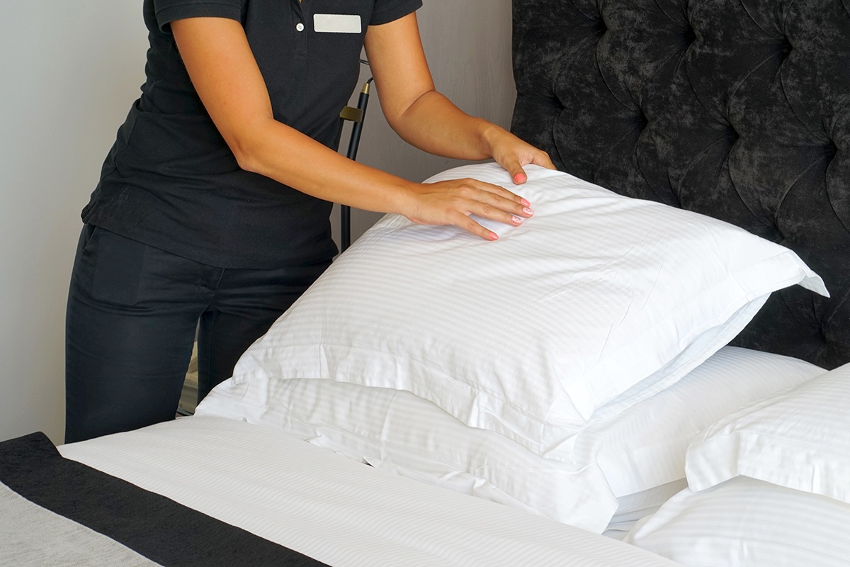 Top 3 Ways to Musculoskeletal Injury Risk in Hotel Housekeeping